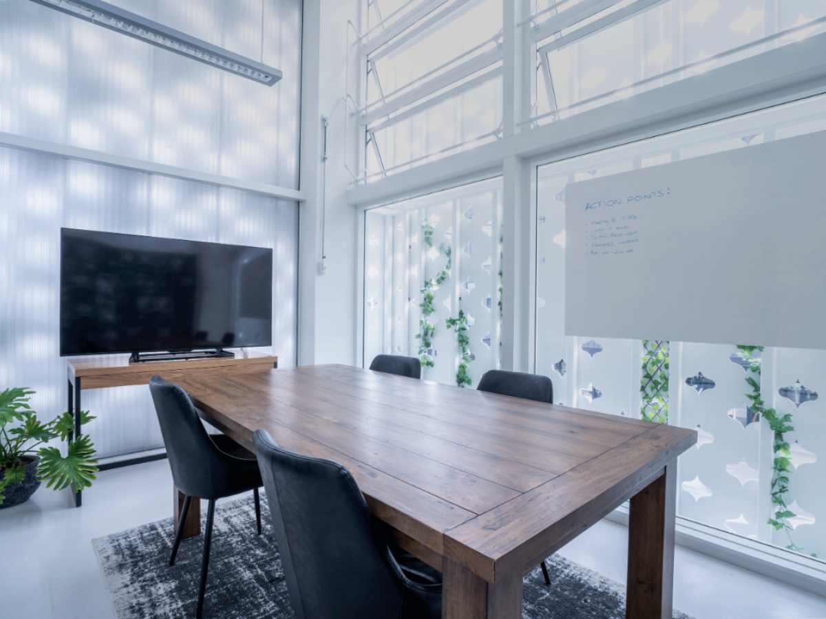 Private Meeting Room for Hire - Meeting Space